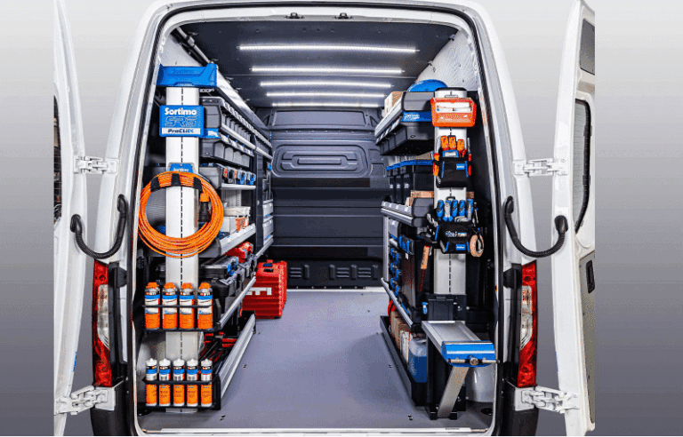 L’aménagement intérieur des utilitaires SR5 de Sortimo