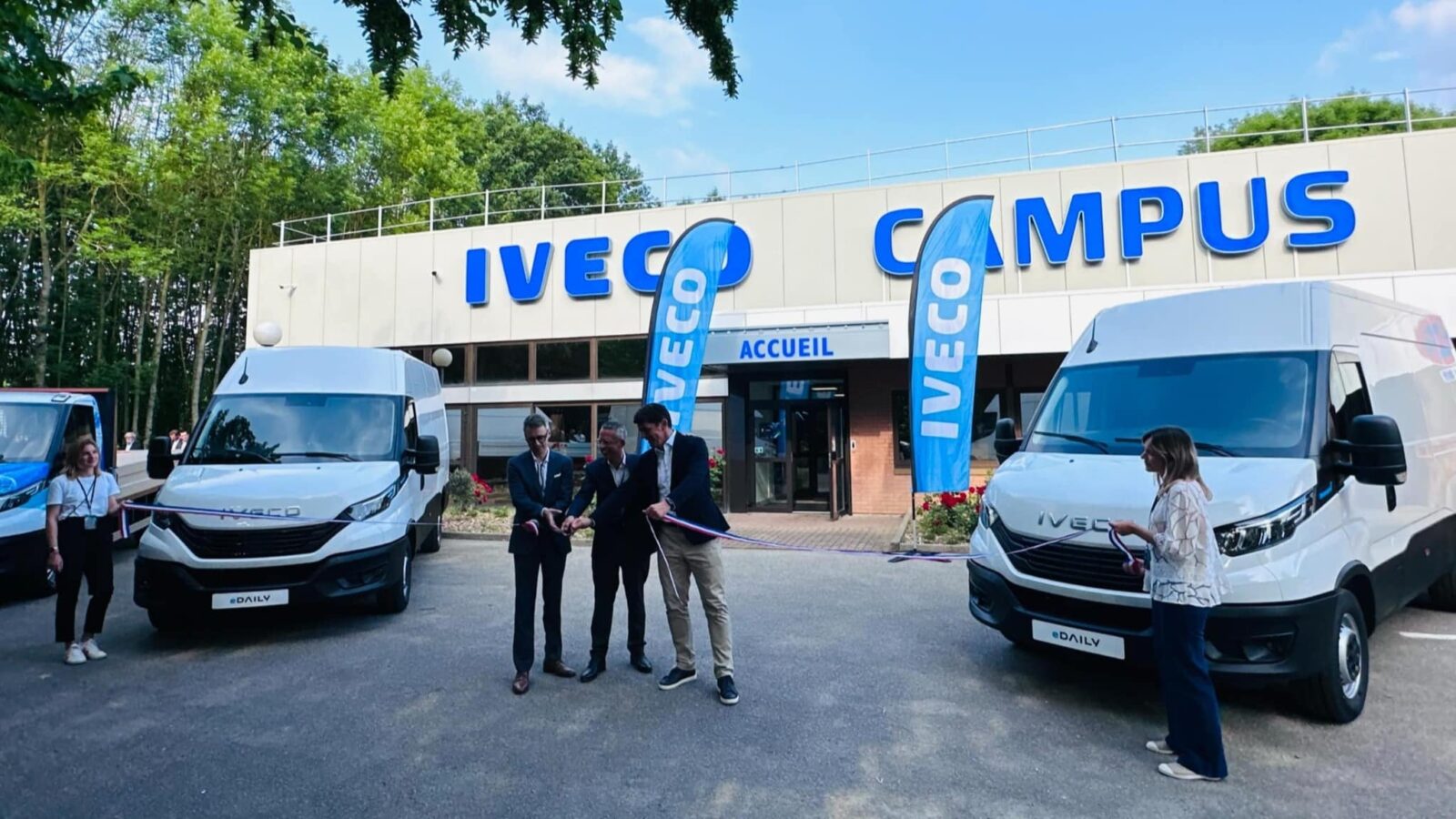 Plongez dans l'inauguration officielle du Campus IVECO