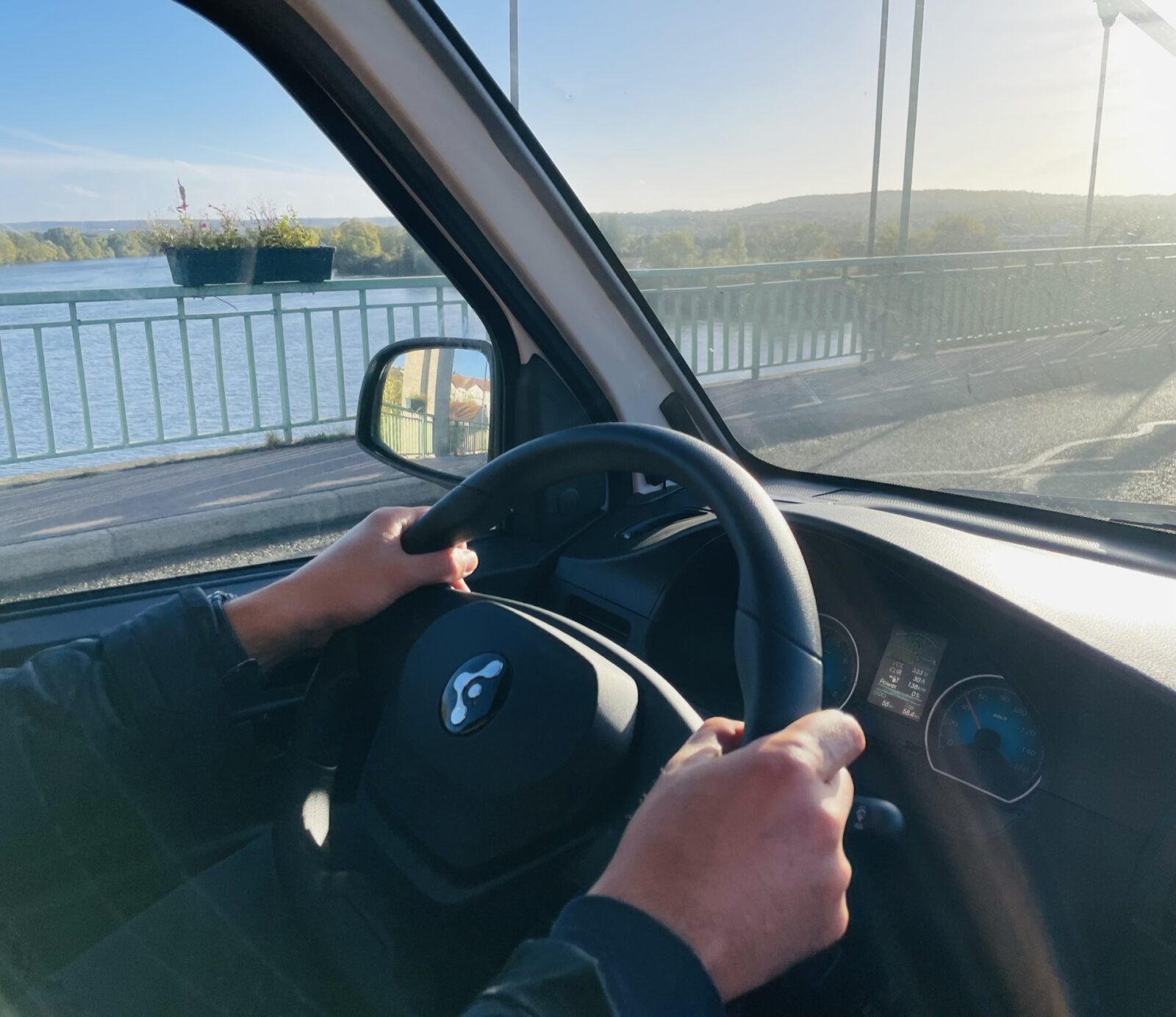 Essai FEST E-Box M : Révolution du VUL Électrique