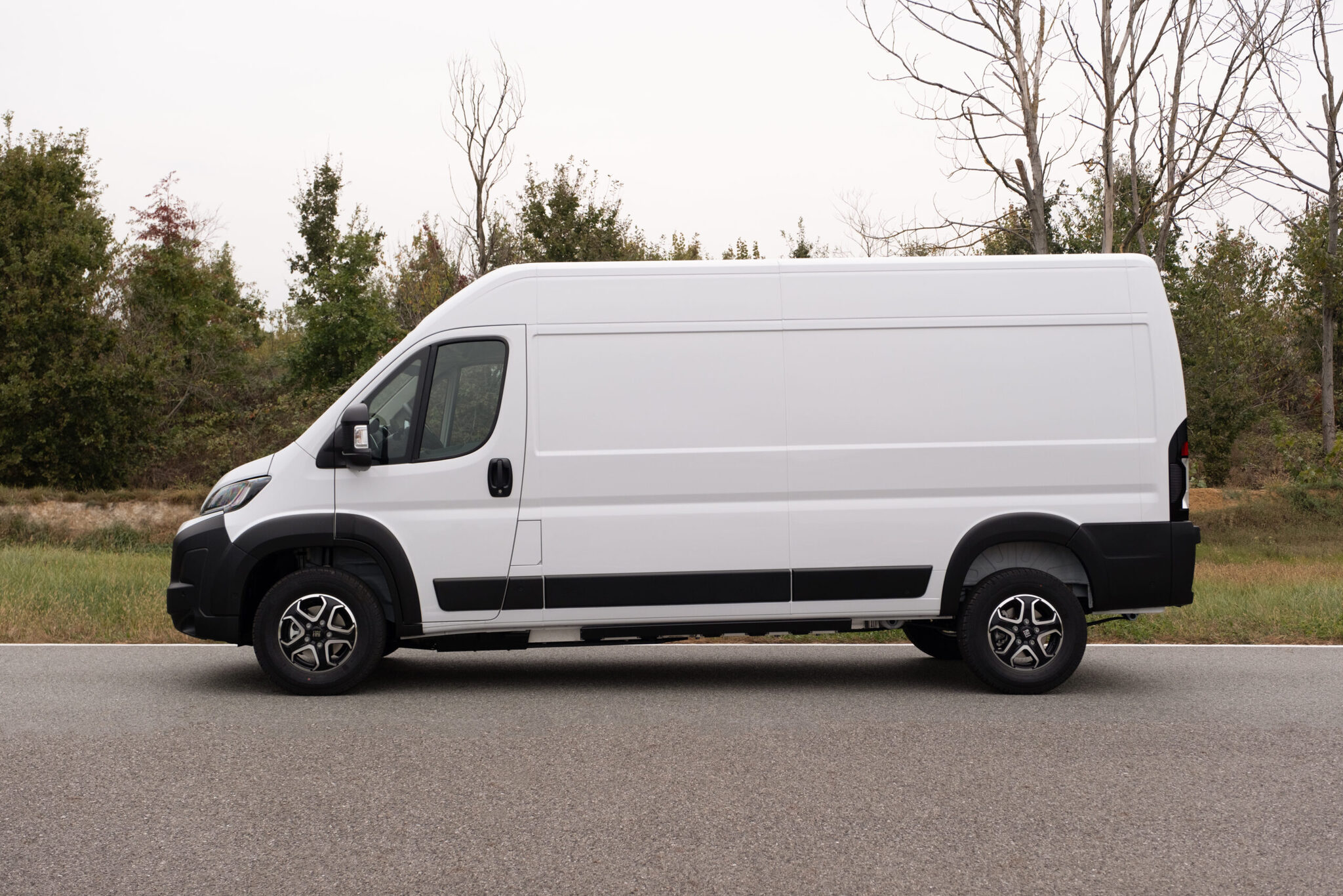 L’usine d’Atessa ouvre la voie au E-Ducato 100% électrique - MyUtilitaire