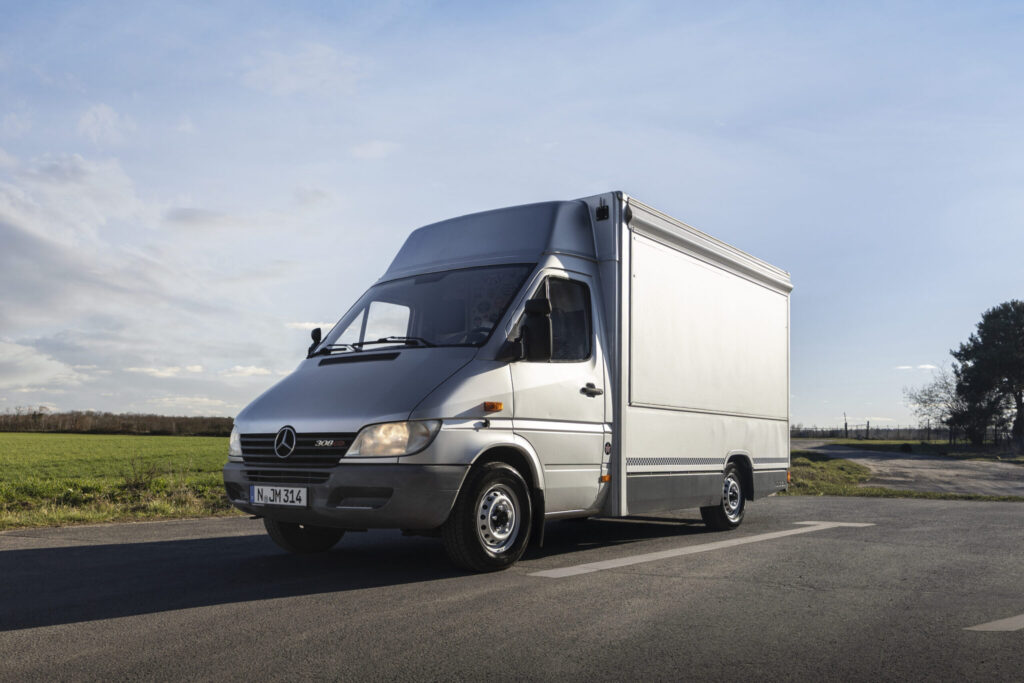 Le Sprinter de Mercedes fête ses 30 ans d'innovation